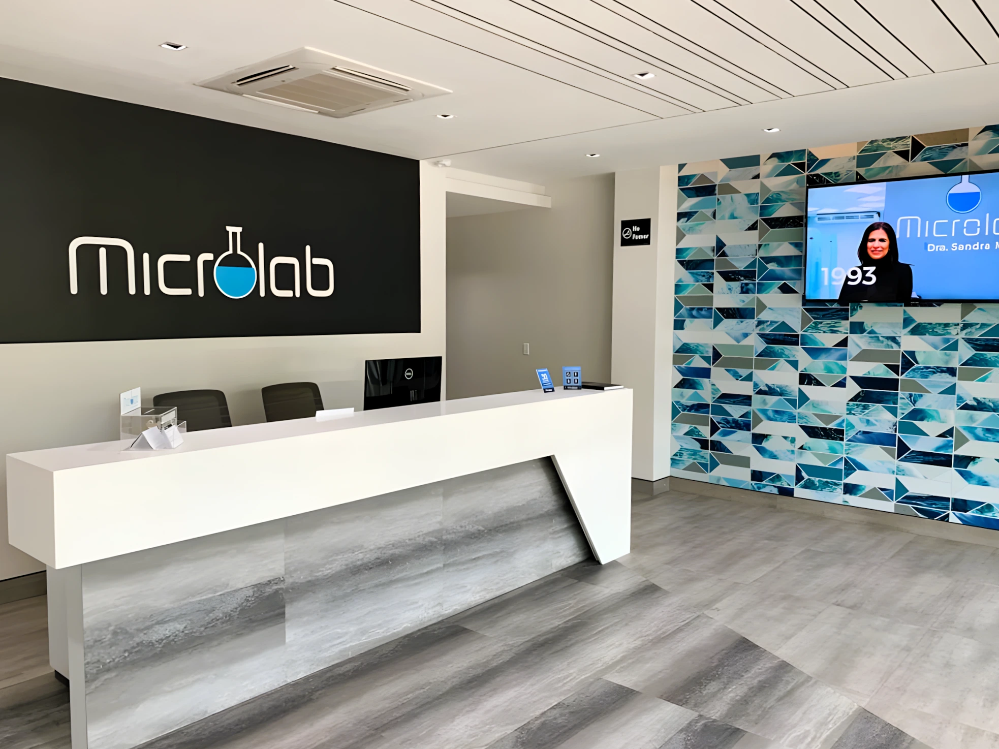 Microlab - GIA - Arquitectos